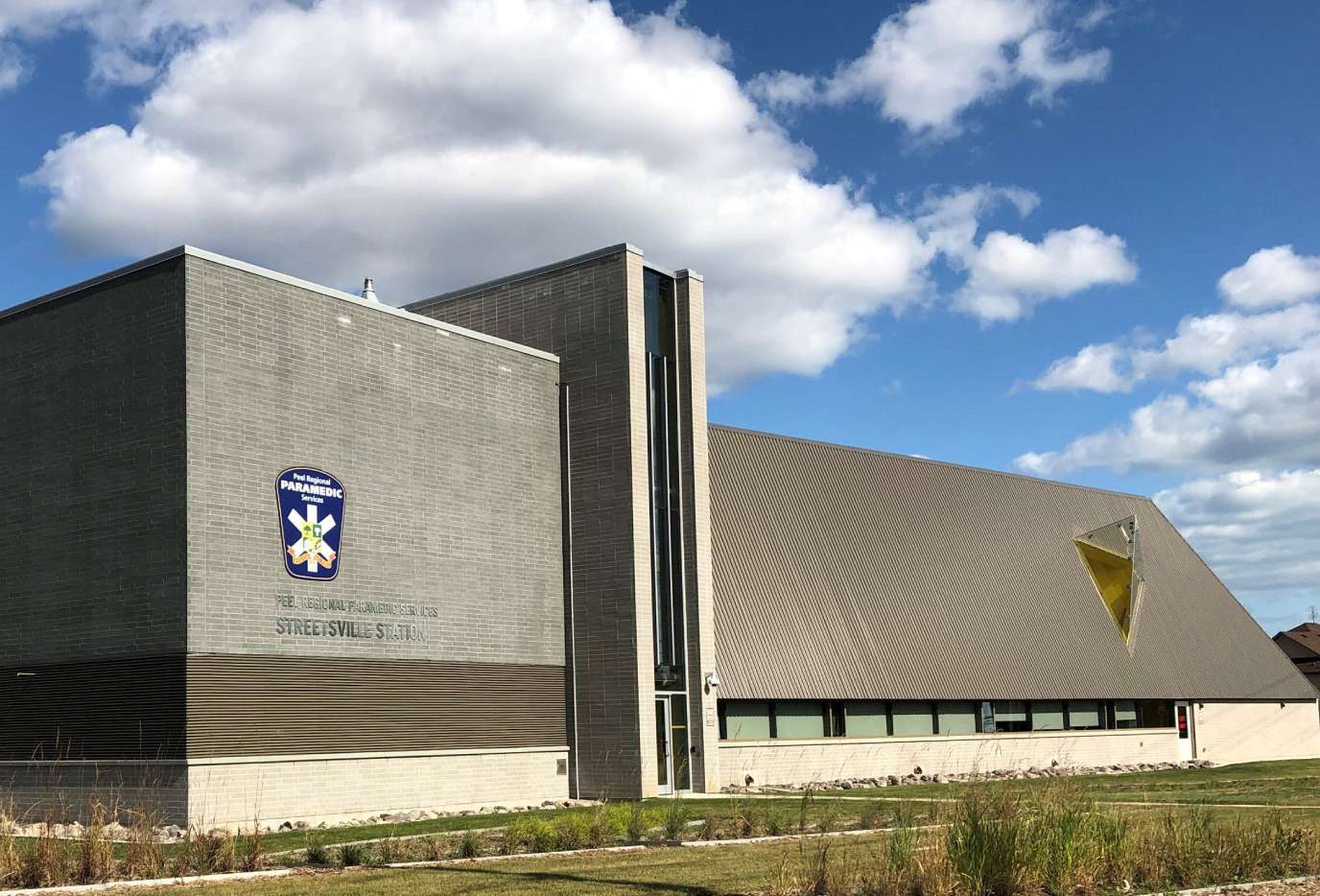 Solar Powered Heater, Solar Air Heating System - SolarWall