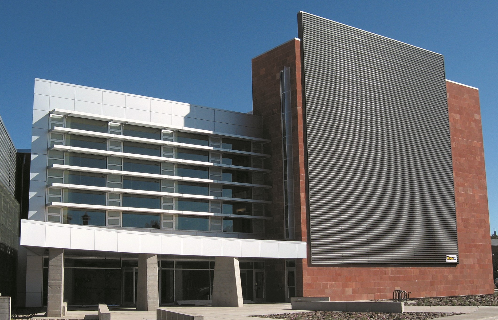 SolarWall® Single-Stage - SolarWall